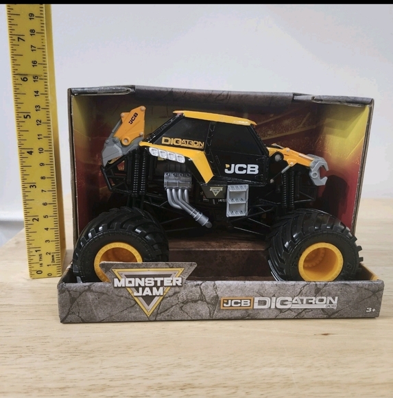 Toys | New 225 Monster Jam Jcb Digatron 124 Metal Monster Truck Bkt ...